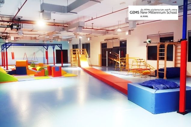 School – Moon Kids